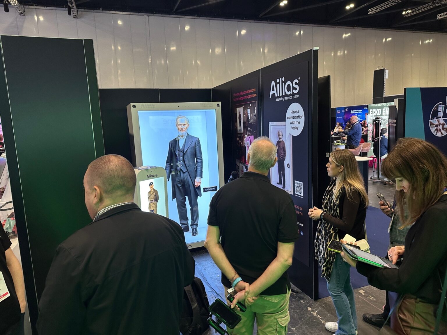Static Displays Live Events: Failing as 3D holograms take over